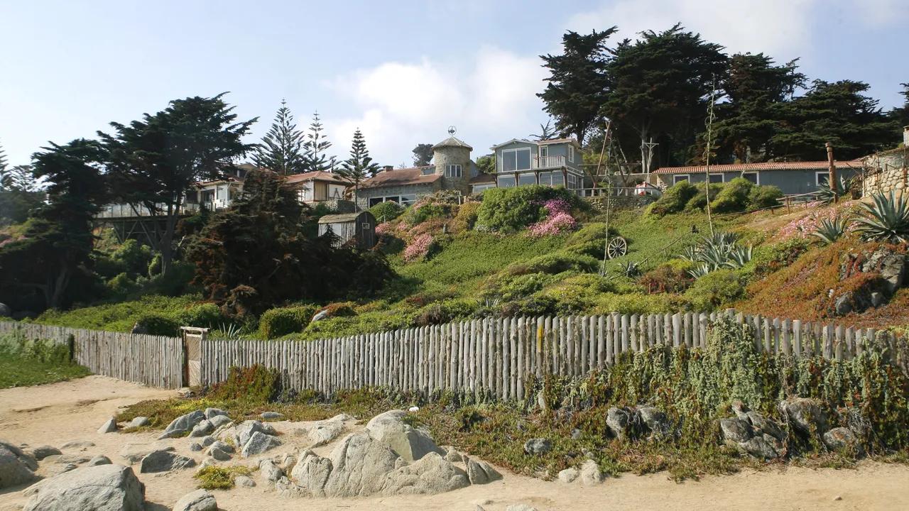 Turismo isla negra chile: la casa museo de pablo neruda | Mi Mundo por ...